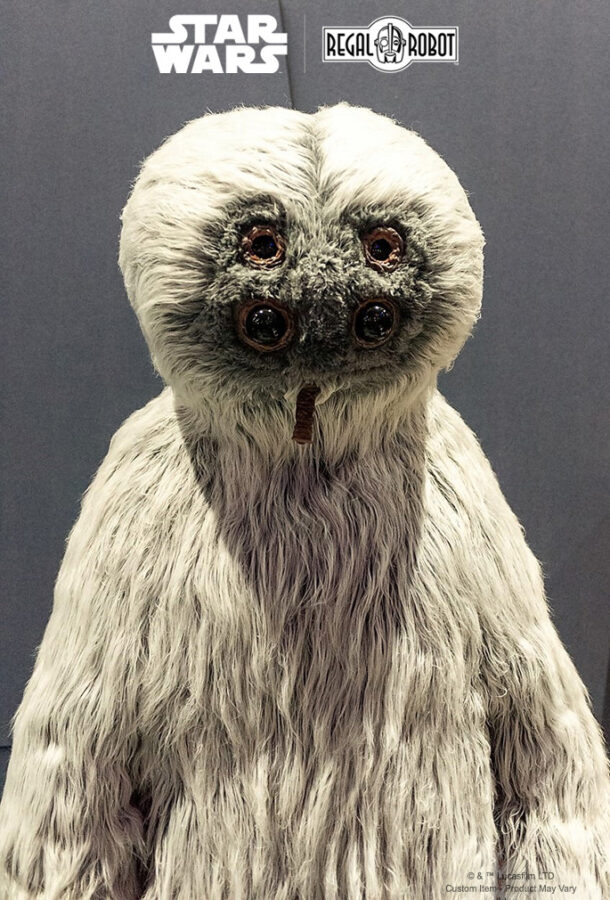 Custom Muftak 1:1 Life Sized Cantina Character Statue - Regal Robot