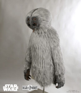 Custom Muftak 1:1 Life Sized Cantina Character Statue - Regal Robot