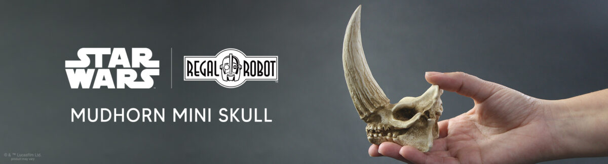 NEW! Mudhorn Skull Mini Sculpture from The Mandalorian™ - Regal Robot