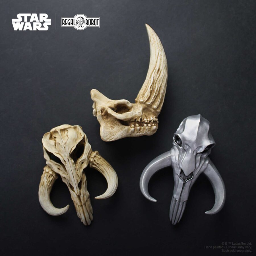 Mandalorian Skull Mini Sculpture Star Wars inspired decor by Regal Robot