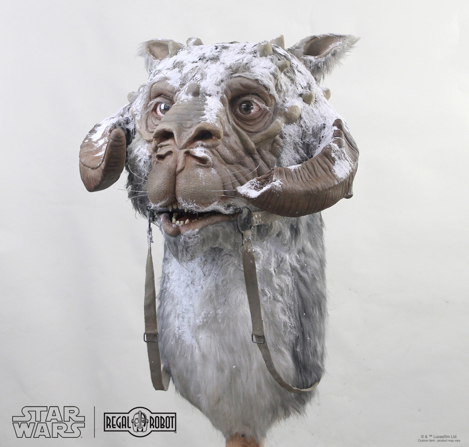 Life-sized Tauntaun™ Bust - Numbered Edition - Regal Robot