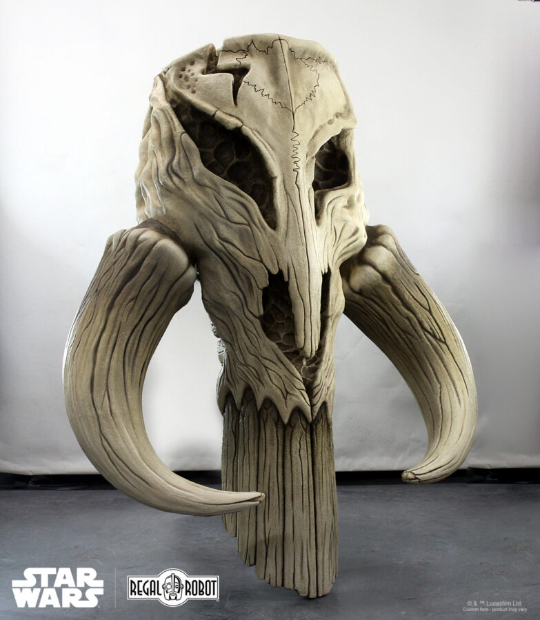 Massive 7-foot-tall Mythosaur Skull Wall Decor - Regal Robot
